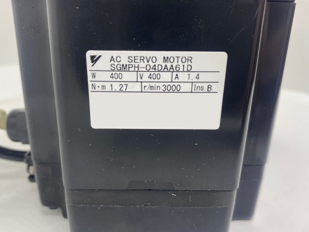 Motor YASKAWA SERVOMOTOR SGMPH-04DAA61D - TECHWOOD | WOODWORKING MACHINERY